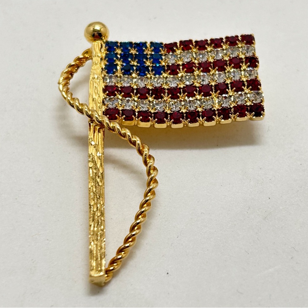 Vintage Gold And Crystal American Flag Brooch, Red, W… - Gem